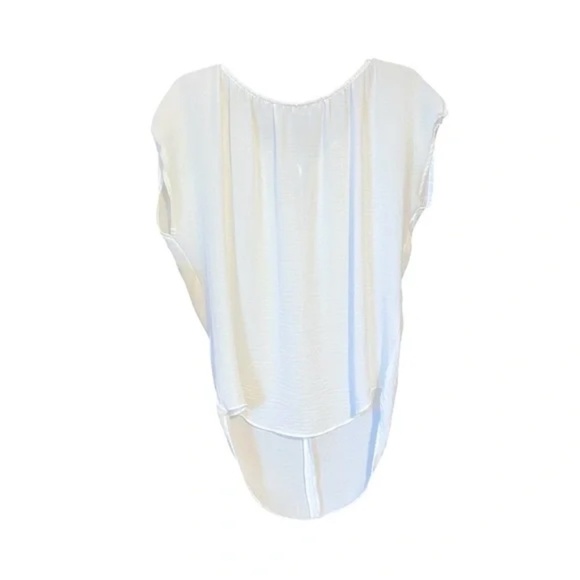 CAbi | Tops | Cabi White Eliza Lightweight Cap Sleeve Blouse Small ...